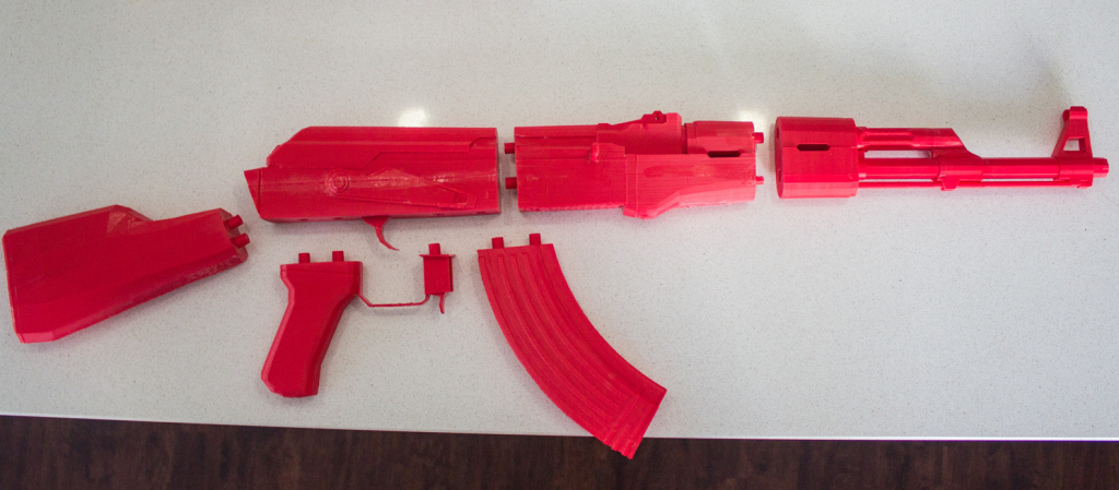 Hang a 3D Printed Kalashnikov AK-47 on Your Wall Courtesy of Reddit ...