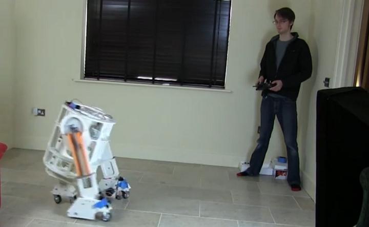 James Bruton Offering His Full-Sized, 3D Printed R2-D2 Robot Free on ...