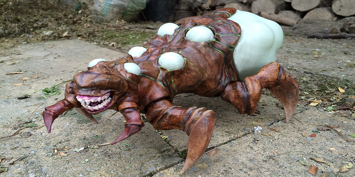 3D Printed Baneling From StarCraft is a Menacing, Glow-in-the-Dark ...