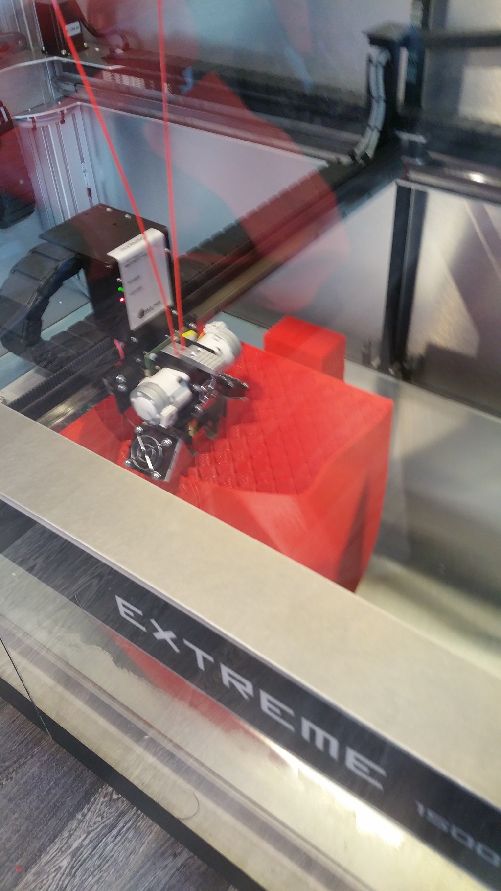 Builder Extreme 1500 3D Printer Inspires Lay3rs to 3D Print a Full ...