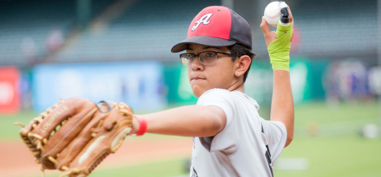 Baseball Player Perfects His Throw with 3D Printed Prosthetic Finger ...