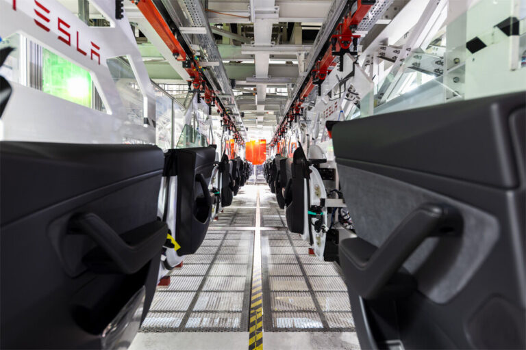 Tesla's 3D Printed Sand Molds: The Key to Cheaper EVs - 3DPrint.com ...