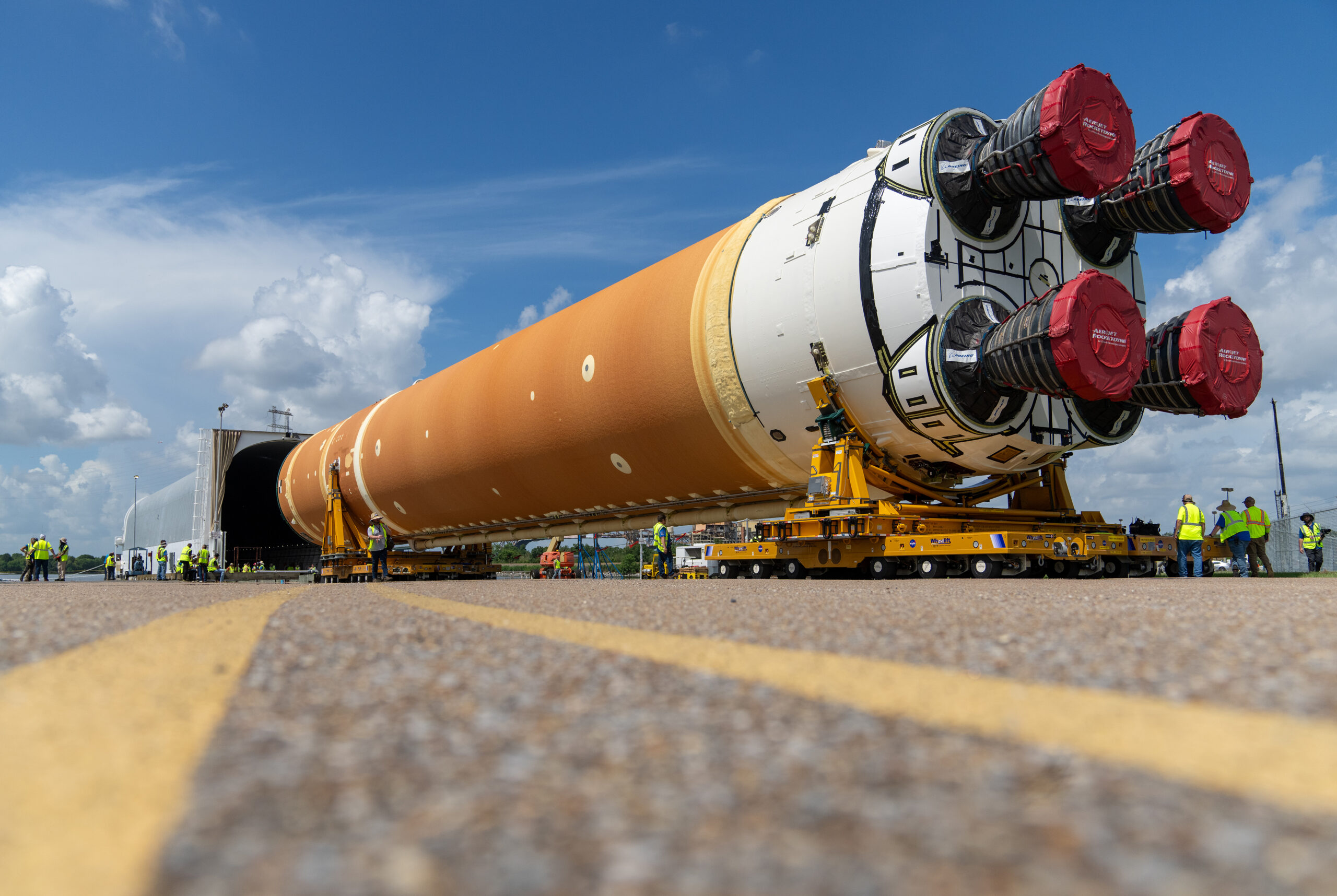 NASA's Artemis II Rocket Rolls Out with 3D Printed Parts - 3DPrint.com ...
