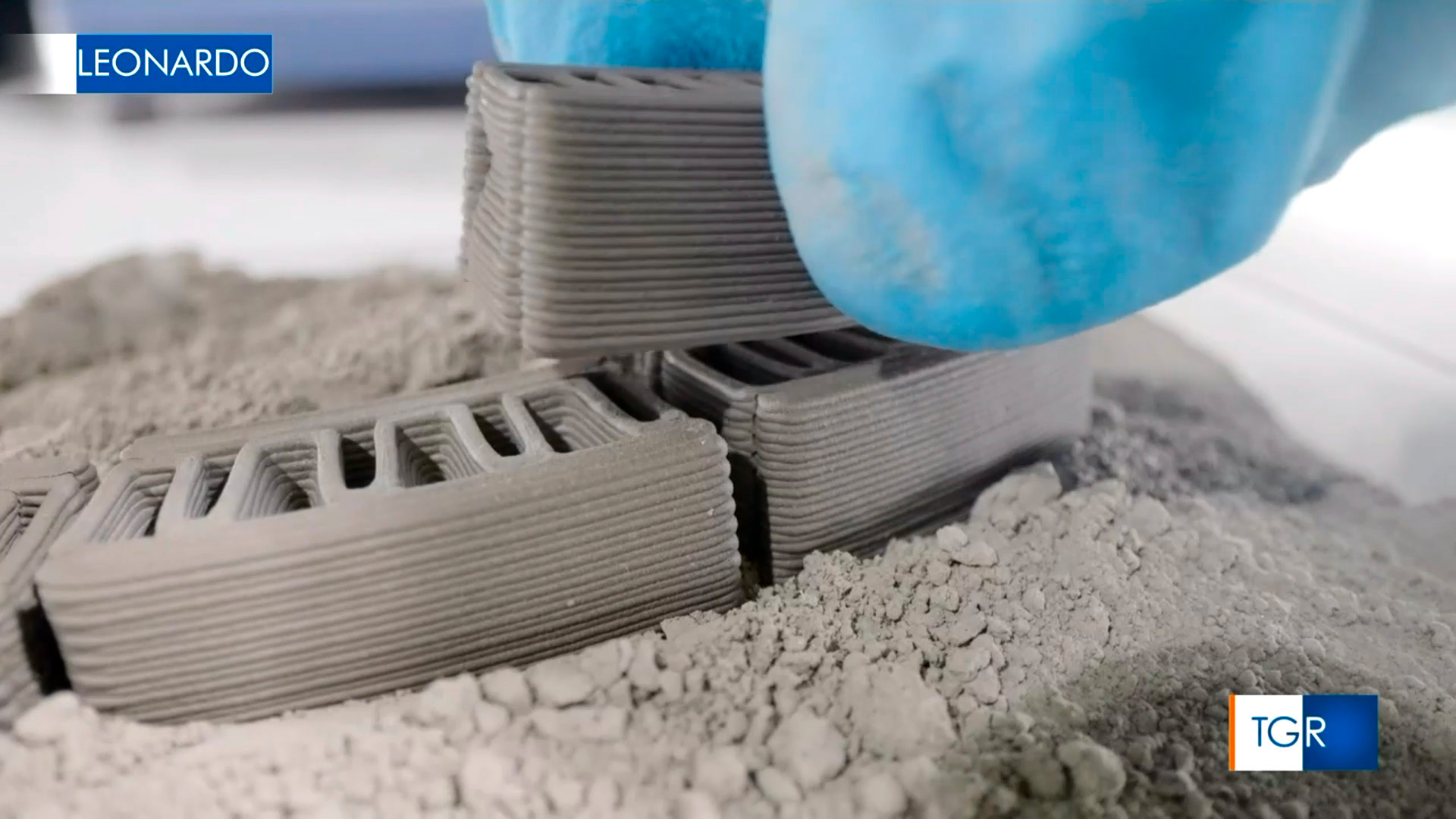 WASP 3D Prints Geopolymers Made from Lunar Soil - 3DPrint.com ...