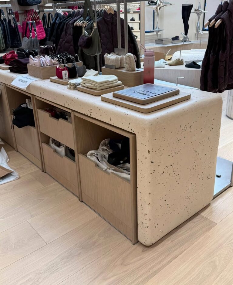 Lululemon SoHo Store Installs Large-Format 3D Printed Benches - 3DPrint ...